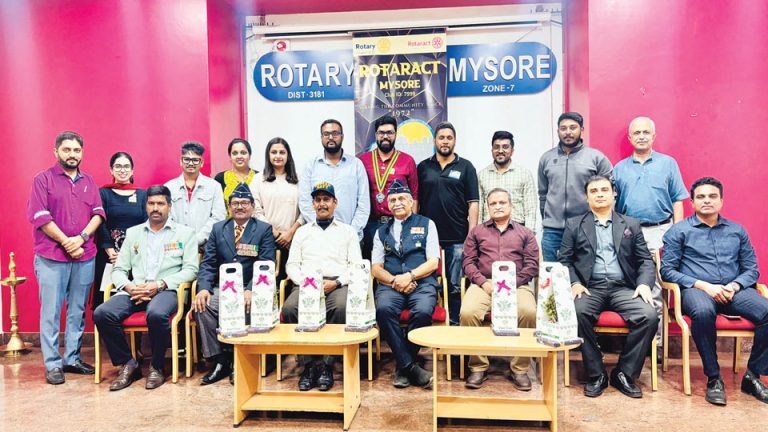 Rotaract Mysore and Rotary Mysore honour Army Veterans - Star of Mysore