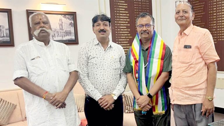 Jain community members call on SWR DRM Mudit Mittal - Star of Mysore