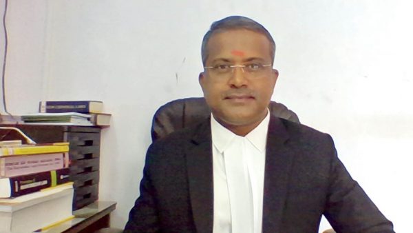 Advocate Pujari turns saviour for murder accused Suresh - Star of Mysore