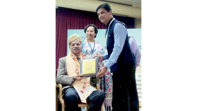 Lifetime Achievement Award presented to Rtn. Sunil Baliga - Star of Mysore