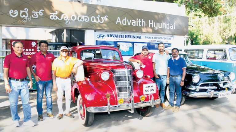 Vintage Wheels grab eyeballs in city - Star of Mysore