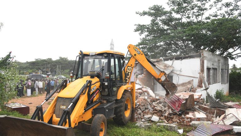 MDA reclaims land worth Rs. 150 cr. near Ring Road - Star of Mysore