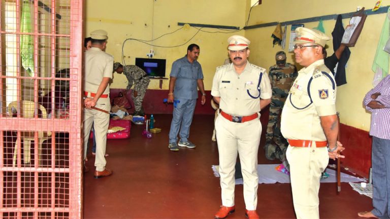 Police raid Mysuru Jail - Star of Mysore
