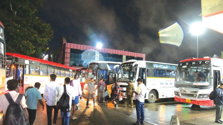 After HC’s slam, KSRTC workers call off strike - Star of Mysore