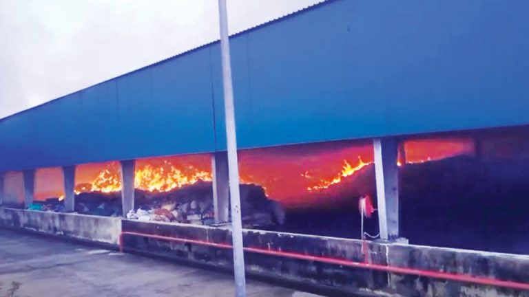 Fire at Kesare Zero Waste Unit damages Rs. 90-lakh machine - Star of Mysore