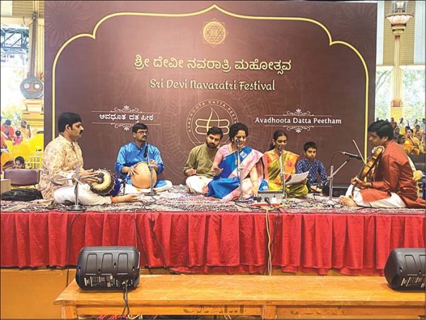 Navaratri fest begins at Ganapathy Ashram - Star of Mysore