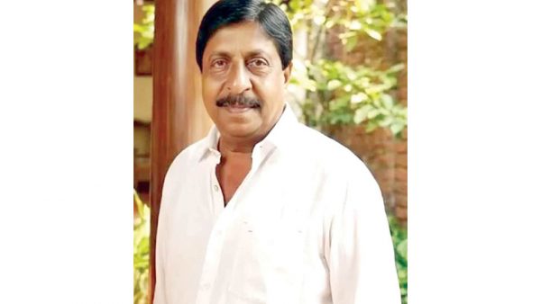 Veteran Malayalam actor Sreenivasan passes away - Star of Mysore