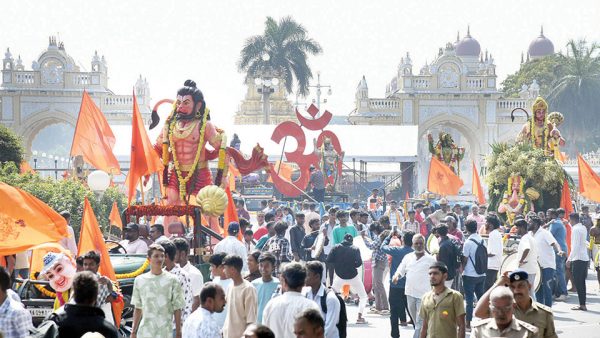 Grand procession marks Hanuma Jayanti - Star of Mysore