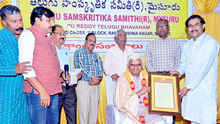City’s Telugu Samskritika Samithi felicitates ‘Millet Man of India ...